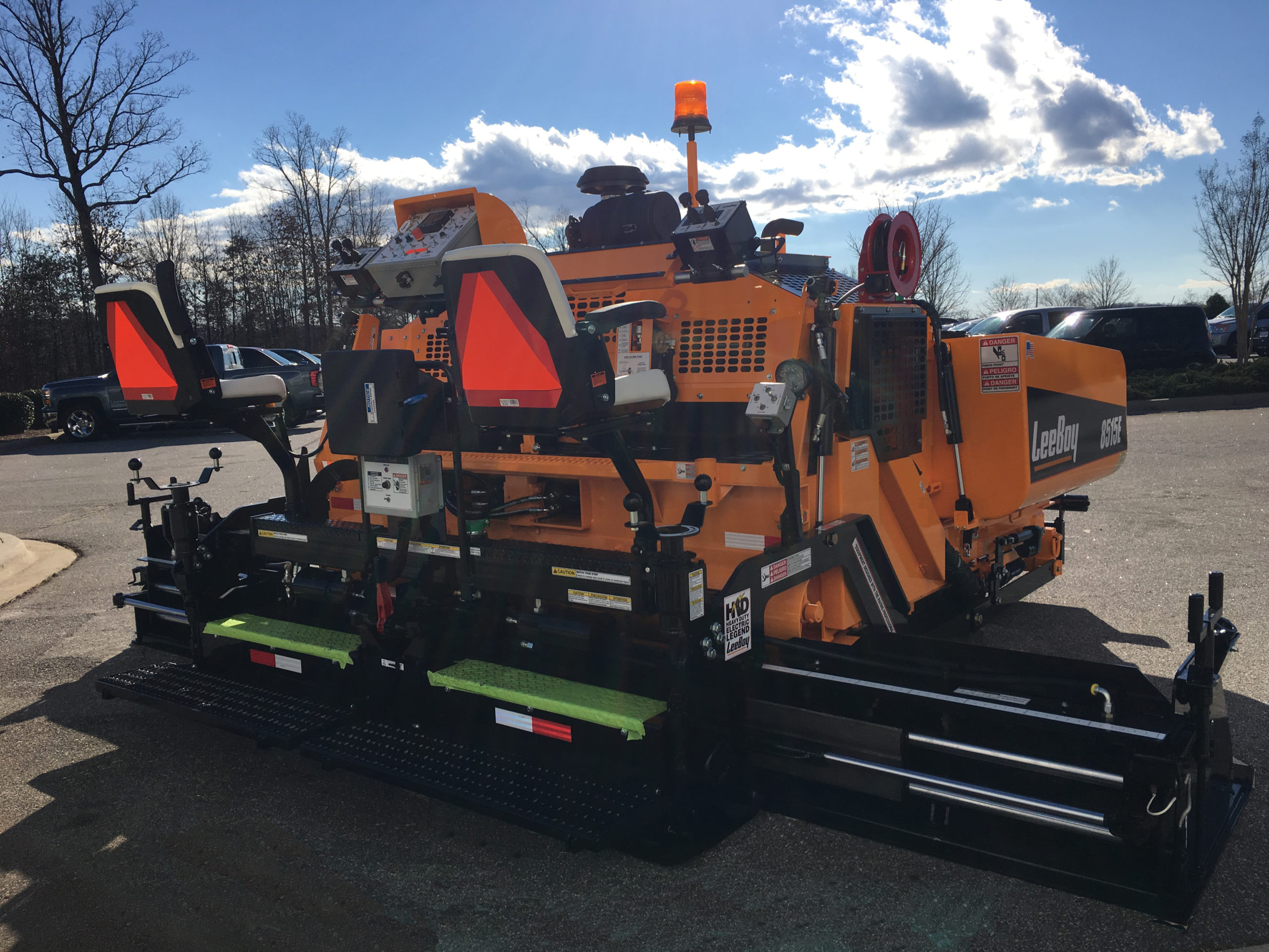 LeeBoy 8515E - Ambrose Equipment