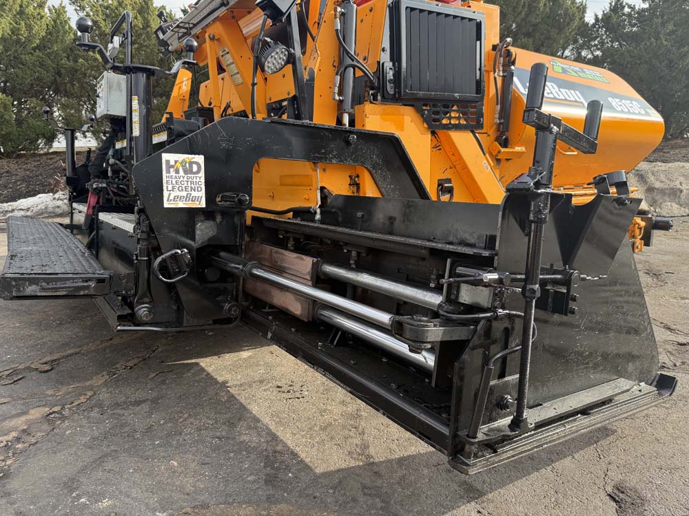 2016 Leeboy 8515C EQ0344739 - Ambrose Equipment